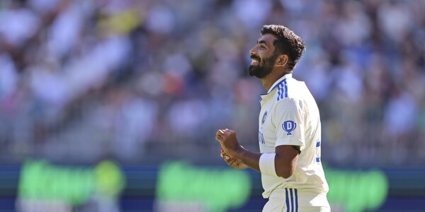 IND vs AUS 5th Test: India clueless as Bumrah doesn't turn to bowl at ...