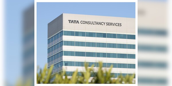 TCS stock breaks near-term support post Q1 Result 2025, can dip another 5%; TCS charts technical ...