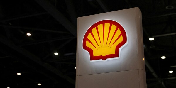 Oil giant Shell denies plan to acquire rival BP in £60 billion merger ...