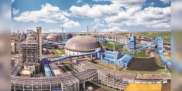 Reliance's first-ever refinery at Jamnagar completes 25 yrs of ...