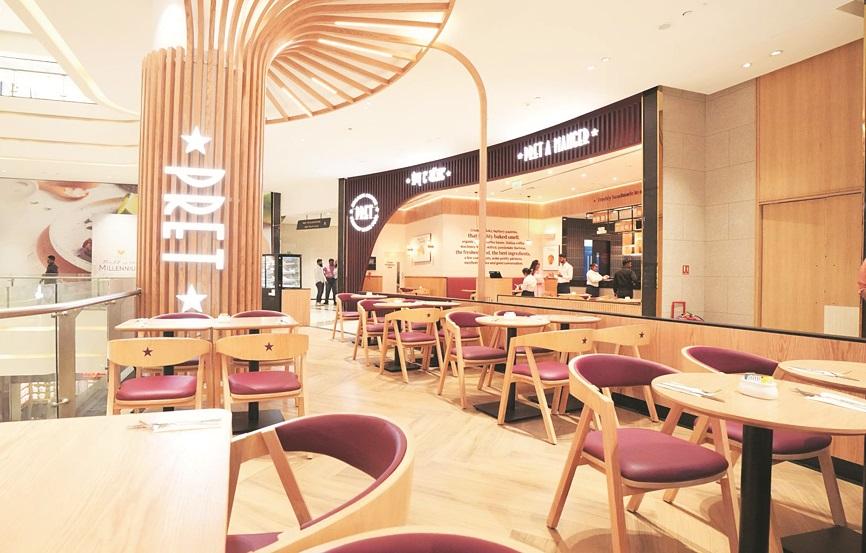 Pret A Manger opens its first full-service dine-in store in Pune ...