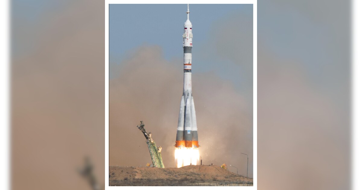 Soyuz rocket launches US-Russian crew of 3 to International Space ...