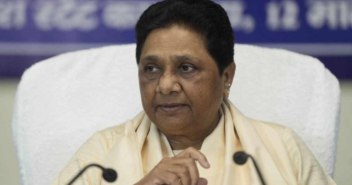 BSP to fight 2027 UP election solo, says Mayawati at Lucknow rally ...
