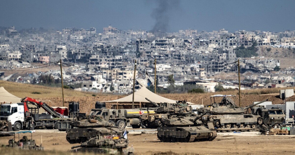 Israel plans to pack Gaza's population into closed border zone | World ...