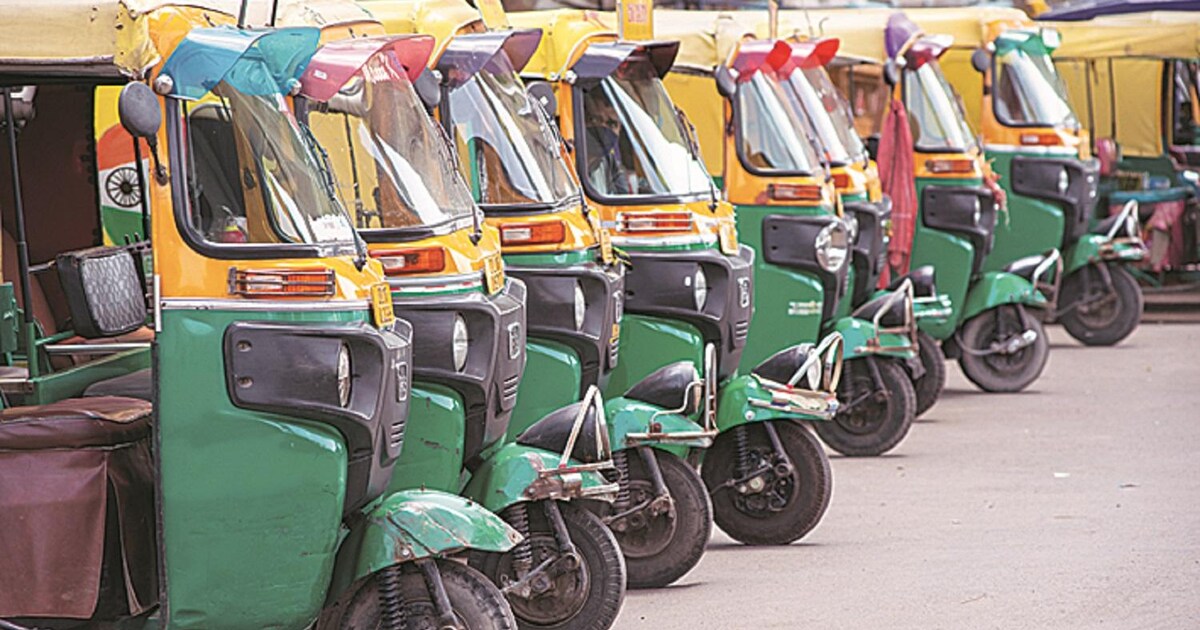 Bajaj Auto down 3% post Q4 results; check key numbers, analysts view ...