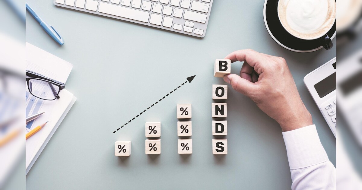 Five-year G-sec yield spikes 22 bps in 3 days on VRRR auction fears ...