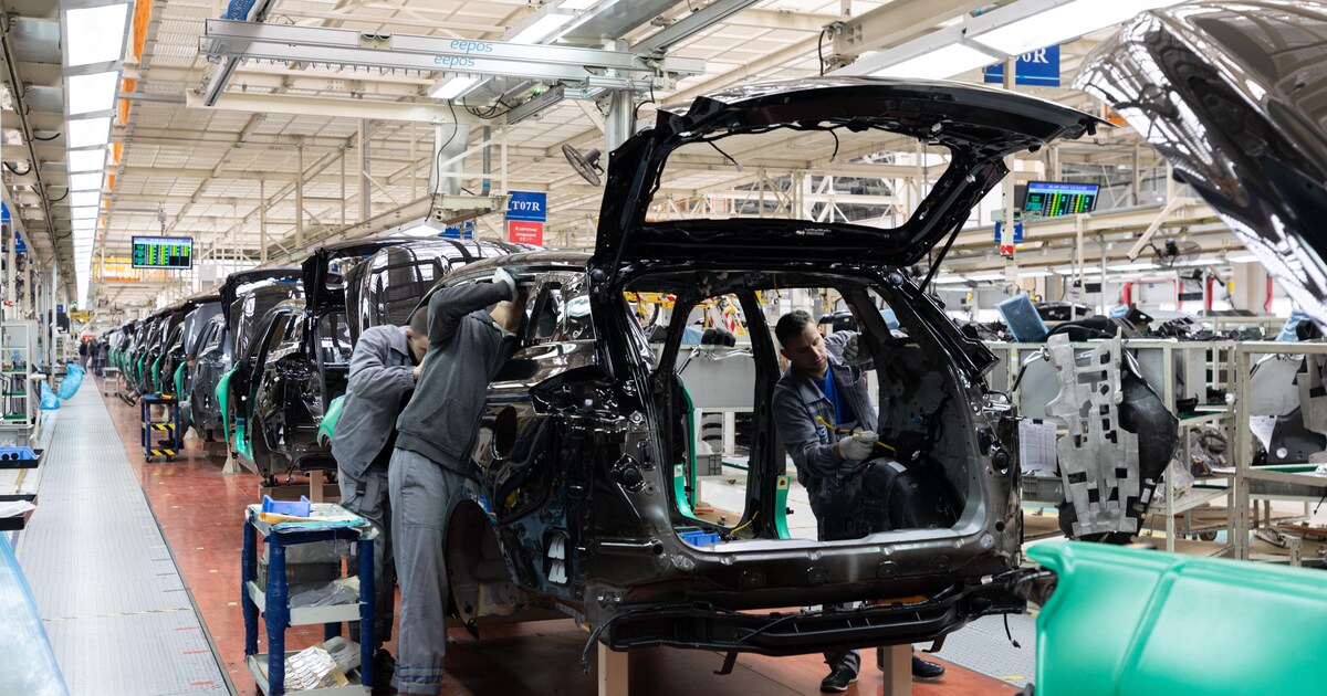 Suzuki halts Swift production in Japan as China curbs rare earth ...