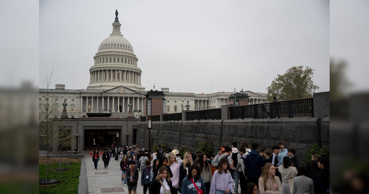 Democrats troll Trump and his loyal base over Jeffrey Epstein case ...