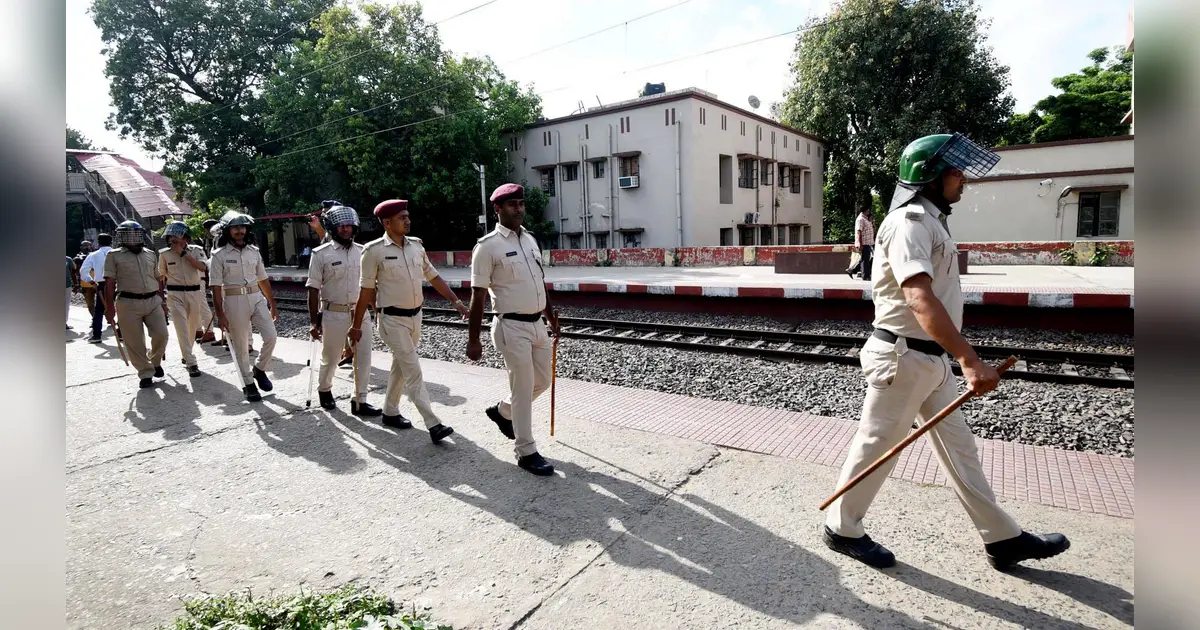 Bihar election: India-Nepal border points closed ahead of 2nd phase ...
