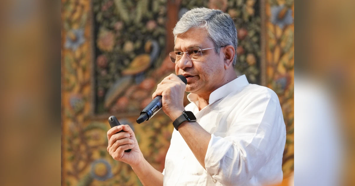 India's electronics exports hit $40 bn, grow 8 times in 11 yrs ...