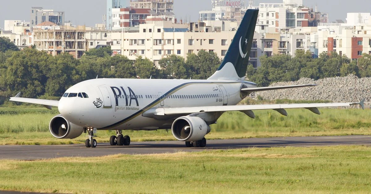 Pakistan says India overflight ban cost ₹1,240 crore in just over 2 ...