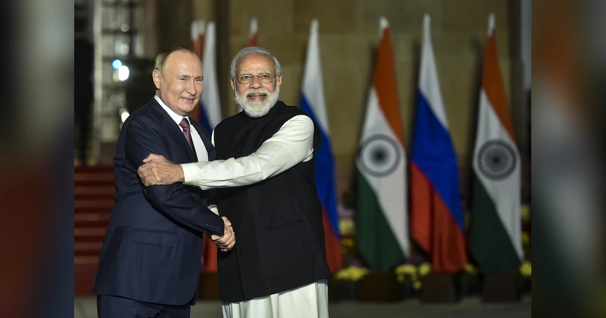Russia invites Indian exports as US tariffs hit trade, defends oil ties ...