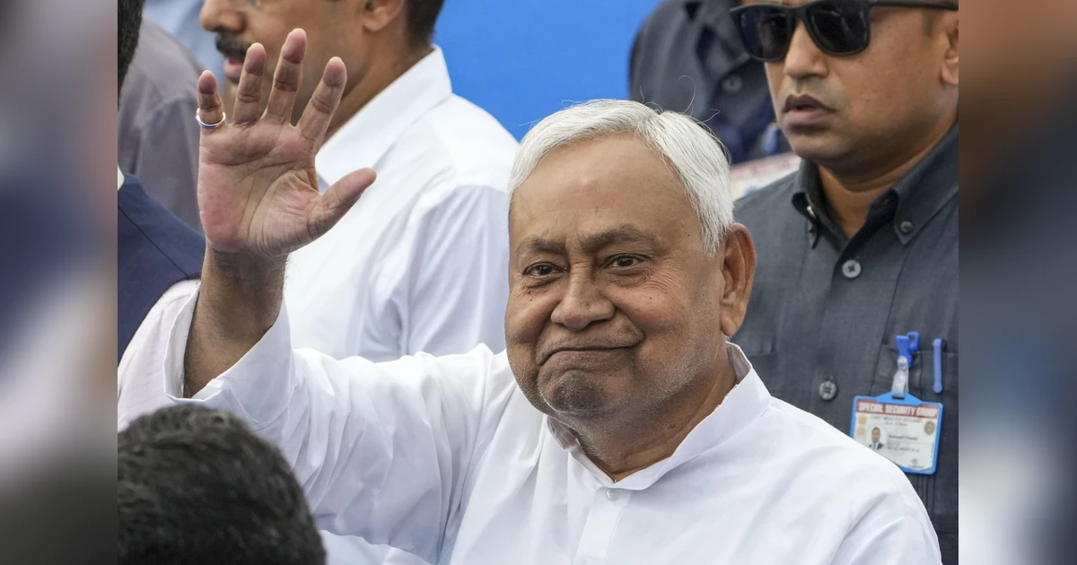 Nitish launches ₹1,159 cr projects, inaugurates Bihar's first cable ...