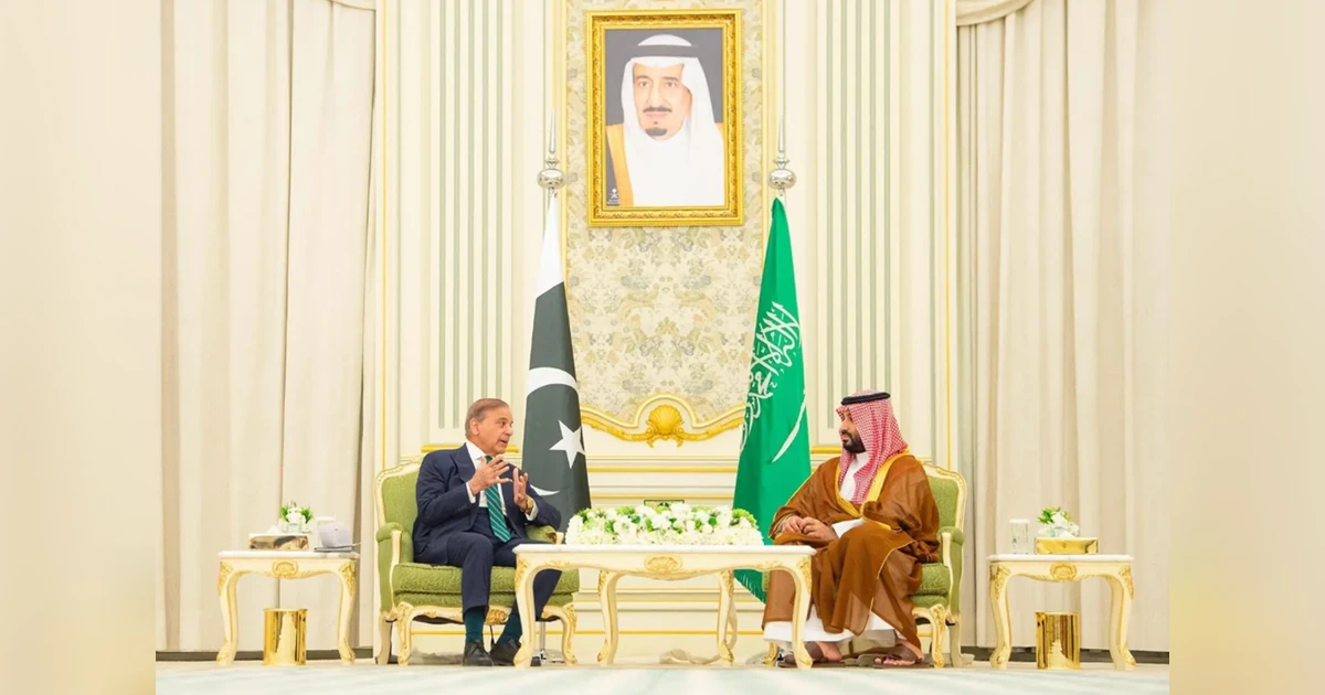 Pakistan-Saudi Arabia sign defence pact: 'Attack on one is attack on ...