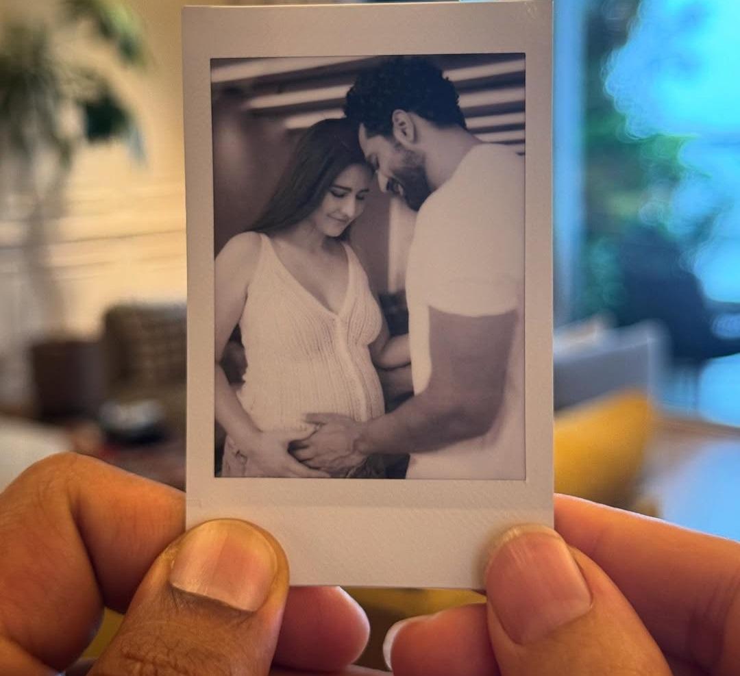 Katrina Kaif pregnant at 42. Can women safely have babies after 40 ...