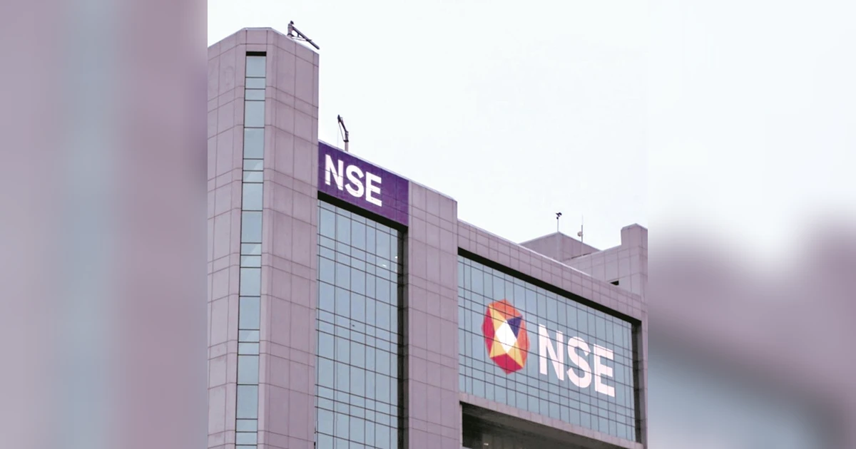 Stock Market LIVE Updates: GIFT Nifty indicates flat start amid mixed ...