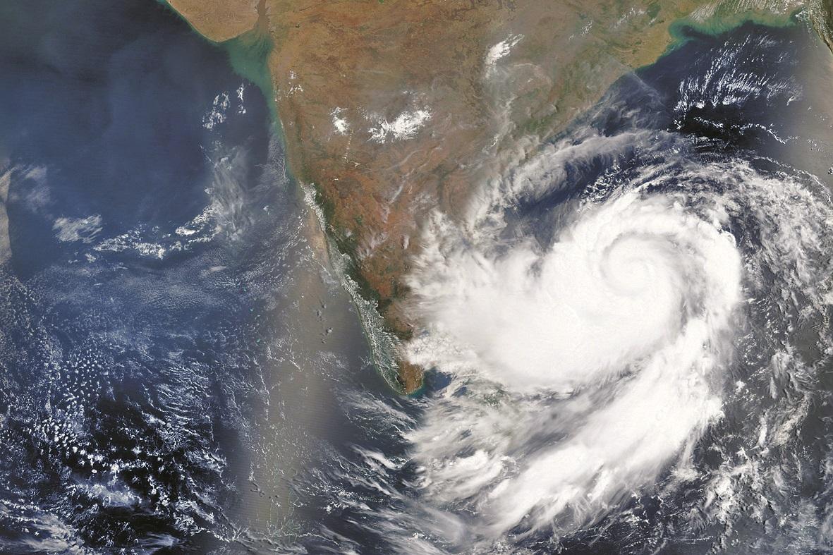 Cyclone Ditwah: NDRF teams reach Tamil Nadu, Puducherry amid heavy ...