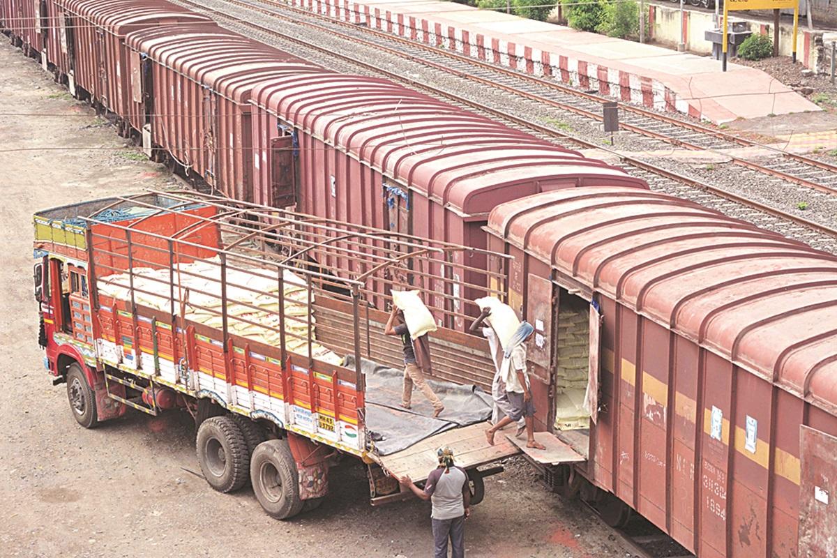Railways crossed 1 bn tonne freight loading by November 19 in FY 25-26 ...