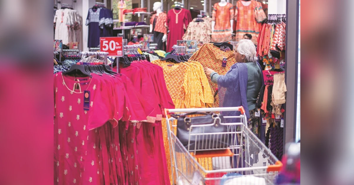 Retailers gear up for Republic Day rush as shoppers chase deep ...