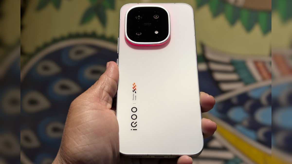 iQOO 15 Ultra may launch soon with gaming-focused hardware: What to ...
