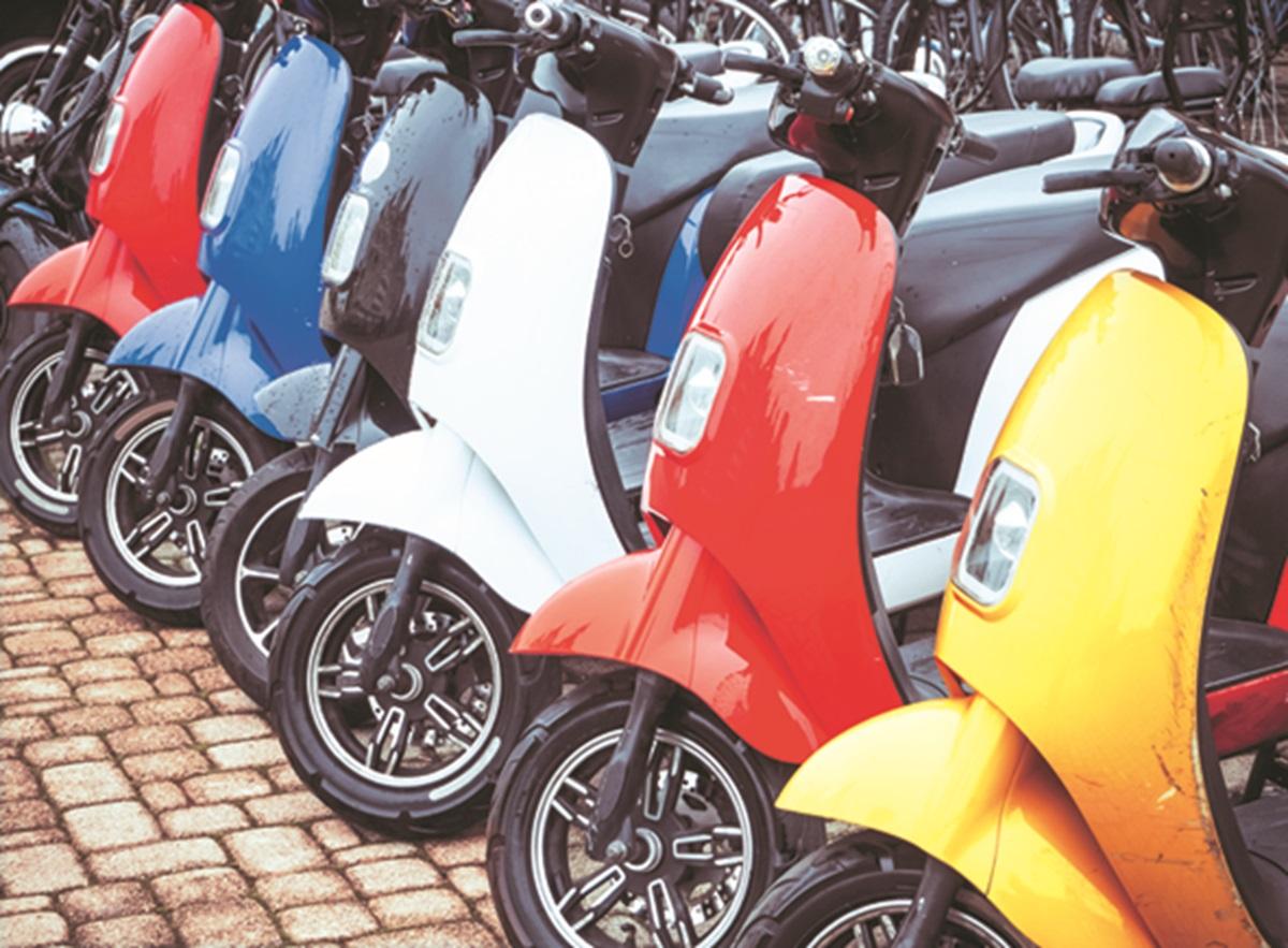 e2W registrations rise 27.5% in December; TVS leads, others step up ...