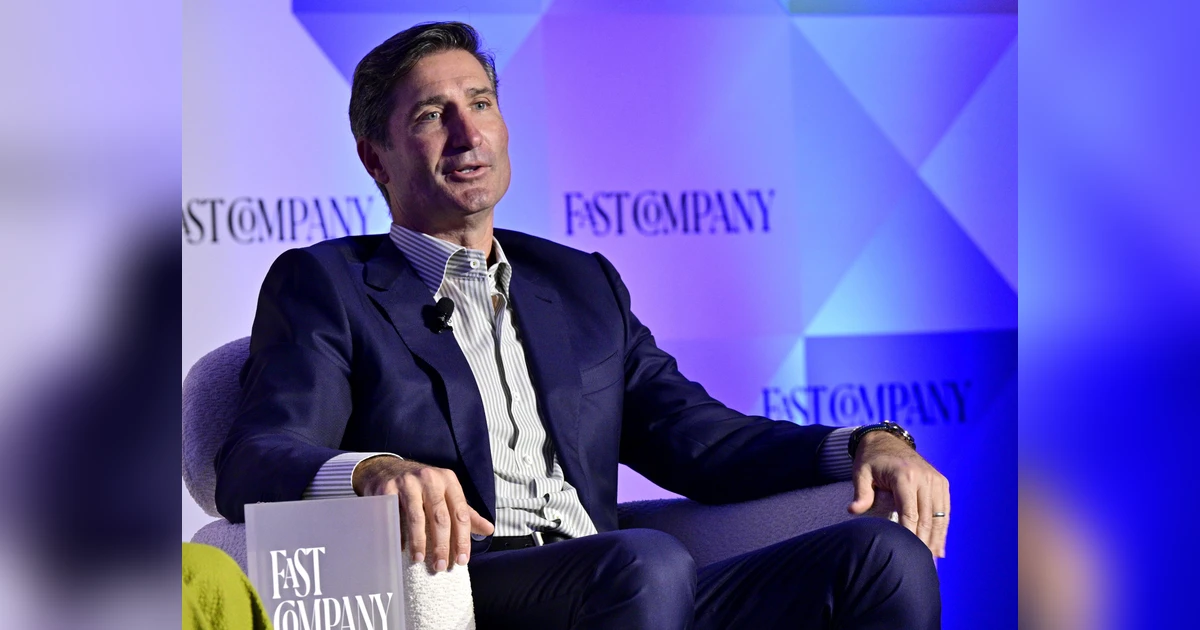 Starbucks removes limits for CEO's private jet use amid security ...