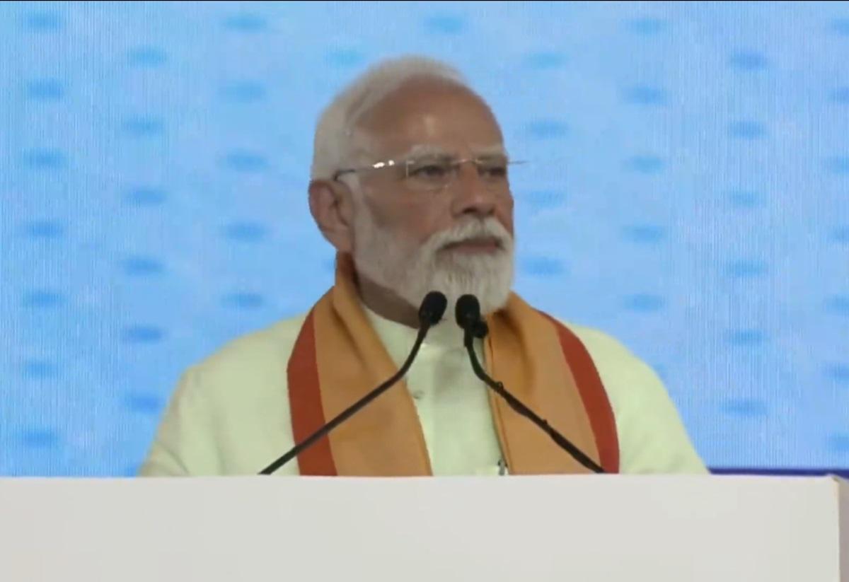 PM Modi inaugurates ₹4,400 crore infrastructure projects in Madurai ...