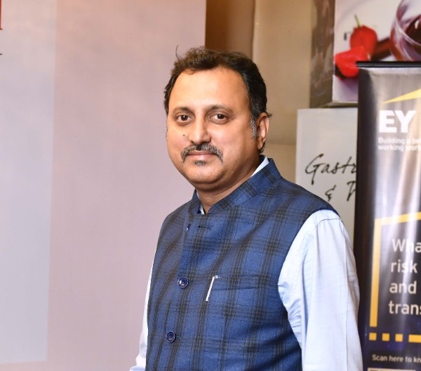 Manojit Saha - Read all News, Stories, Videos and Photos from Manojit ...