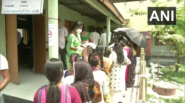 Assam election LIVE: Polling ends for final phase; 82% turnout till 7 ...