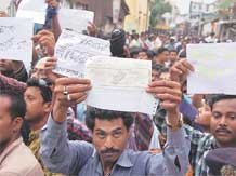 Saradha scandal: Pressure mounts on TMC, ED questions party MP ...