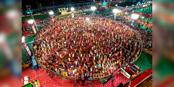 Top 10 Bollywood Garba and Dandiya songs to groove to this Navratri ...