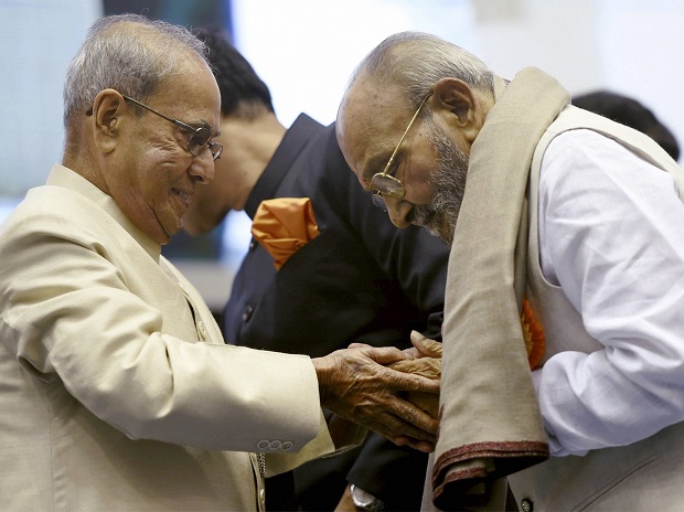 Watch Minnaminungu The Firefly movie with english subtitles in 4K 16:9 ...